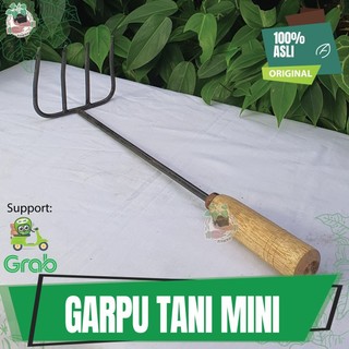 Jual Cangkul Pacul Garpu Cangkrang Alat Berkebun Tanaman Taman Kebun ...