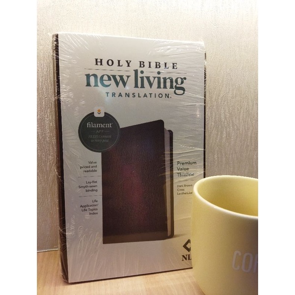 Jual ALKITAB HOLY BIBLE ( NEW LIVING TRANSLATION) | Shopee Indonesia