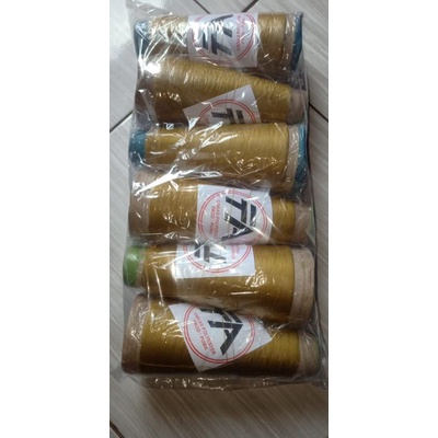 Jual BENANG obras 100%Spun Polyester panjang 5000 Yard+ / Benang obras ...
