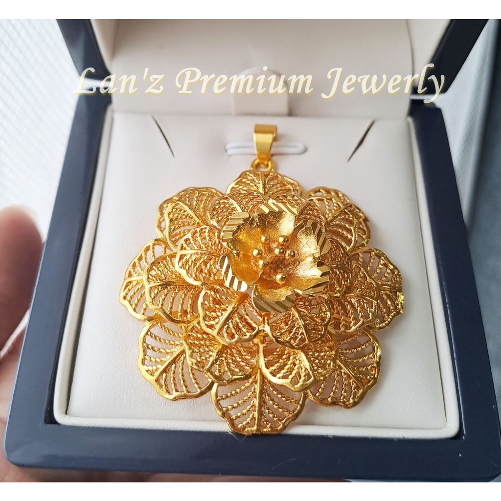 Jual Liontin Besar Emas Kendari Bunga Teratai 1 Titanium 24K (Emas ...