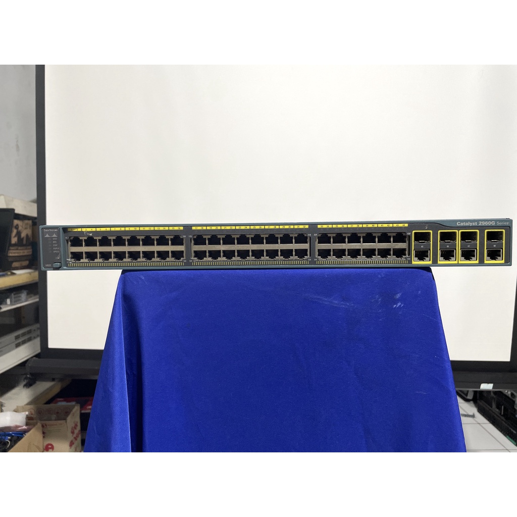 Jual switch hub cisco catalyst 2960g 48 tc l 48 port gigabit | Shopee ...