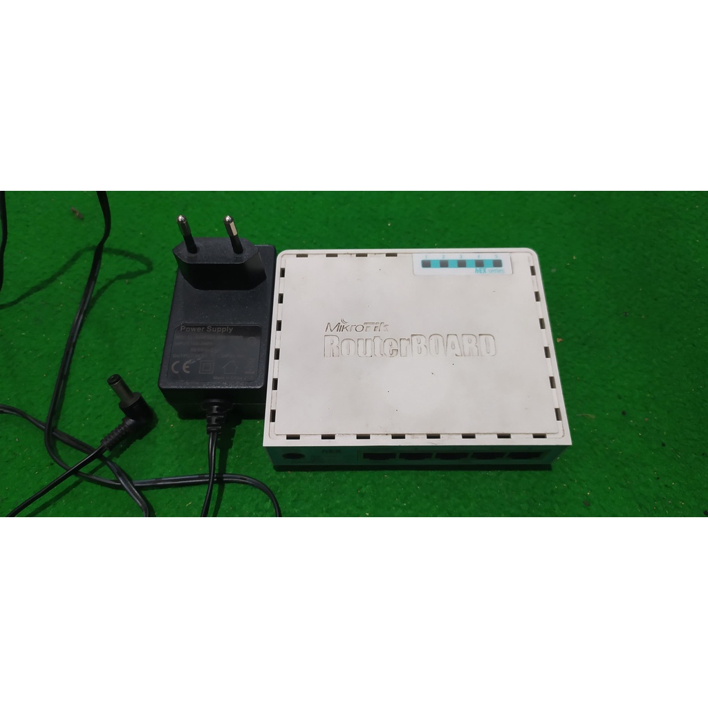 Jual mikrotik RB750 GR3 RB750GR3 RB 750 GR3 normal semua port berfungsi ...