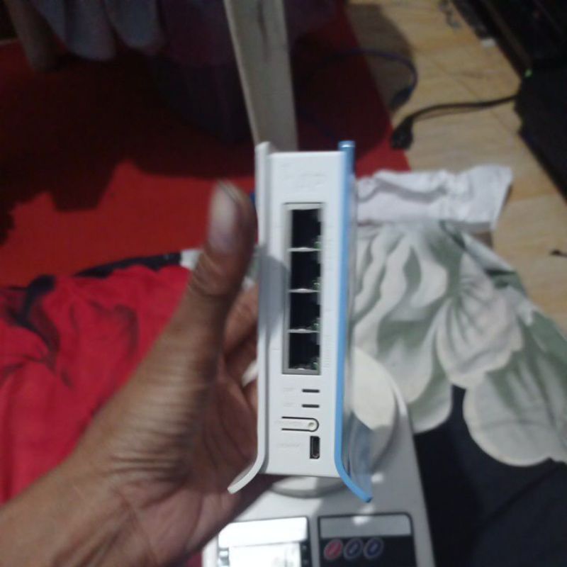 Jual mikrotik hap lite rb941 bisa pakai wifi hospot hp baca deskrifsi ...