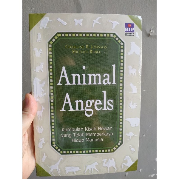 Jual Buku: Animal Angels (kumpulan kisah hewan yang telah memperkaya ...