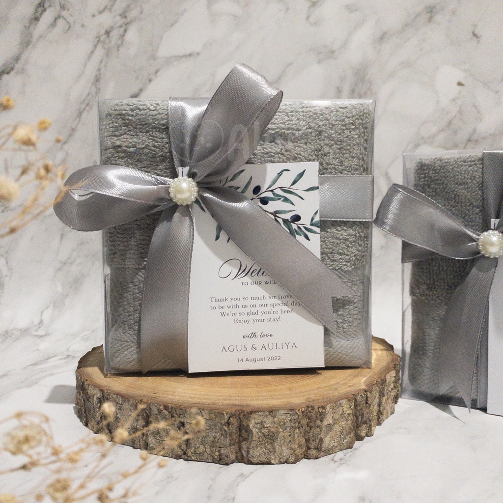 Jual SOUVENIR HANDUK PACKING MIKA - SOUVENIR HANDUK - HAMPERS HANDUK ...