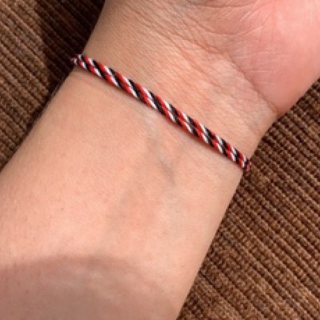 Jual Gelang tridatu gelang khas bali (tali kecil) | Shopee Indonesia