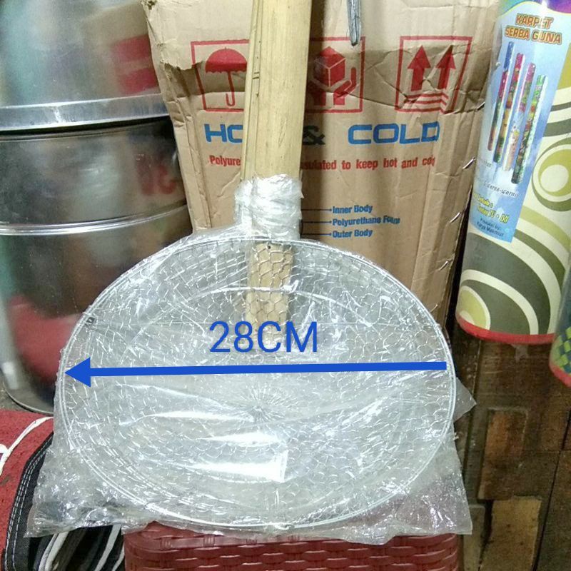 Jual SARINGAN BESAR / SEROKAN PENGGORENGAN / SARINGAN GAGANG KAYU ...