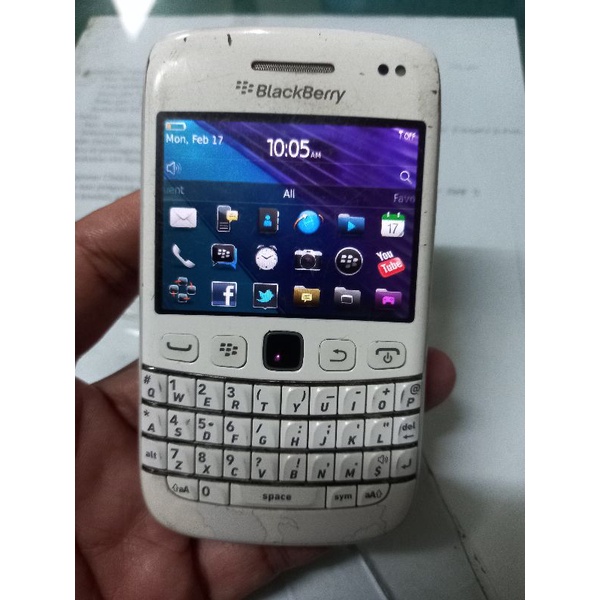Jual blackberry onix 3 9790 minus bahan tanpa batray bc kondisinya ...