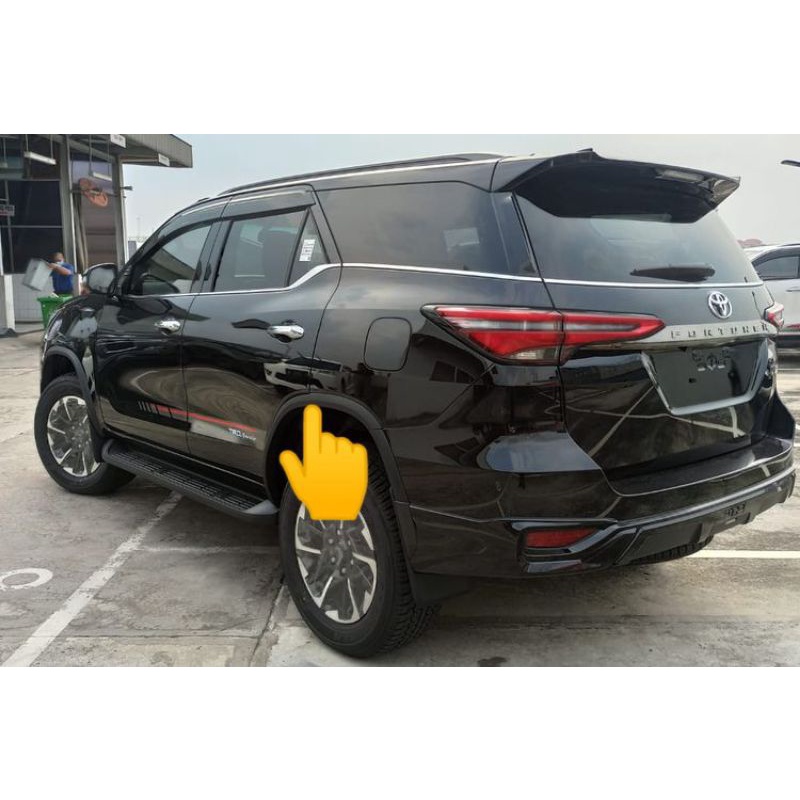 Jual Over fender Spoiler quarter fortuner facelift 2021/2022 original ...