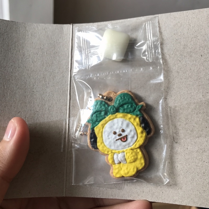Jual Official BT21 Chimmy Cookie Keychain (NEW!!) | Shopee Indonesia
