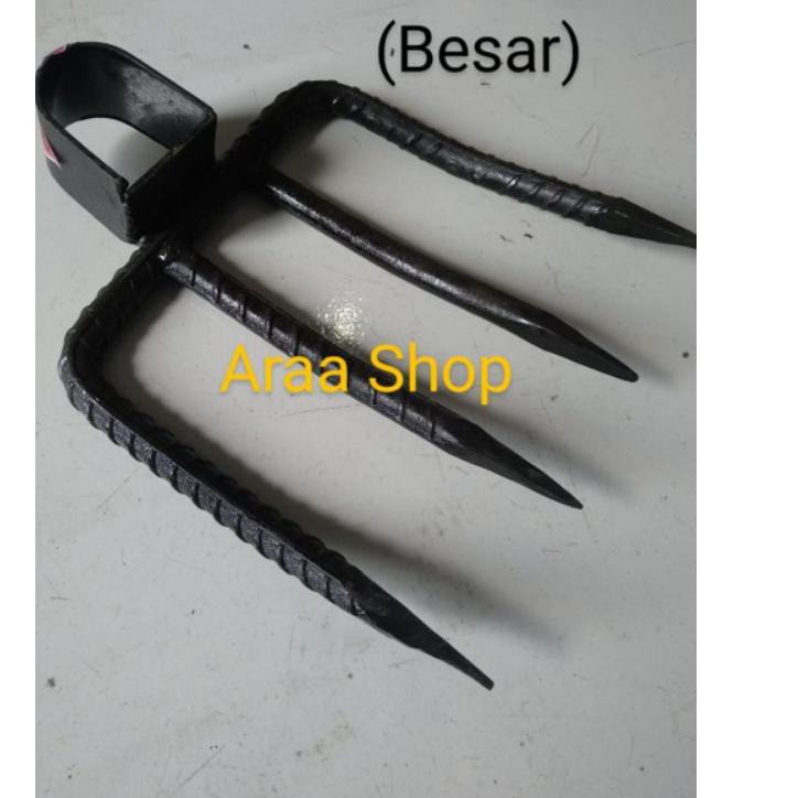 Jual Baru--Garuk Garukan Garpu Sampah Besi Ulir Besar Garok Sampah Got ...