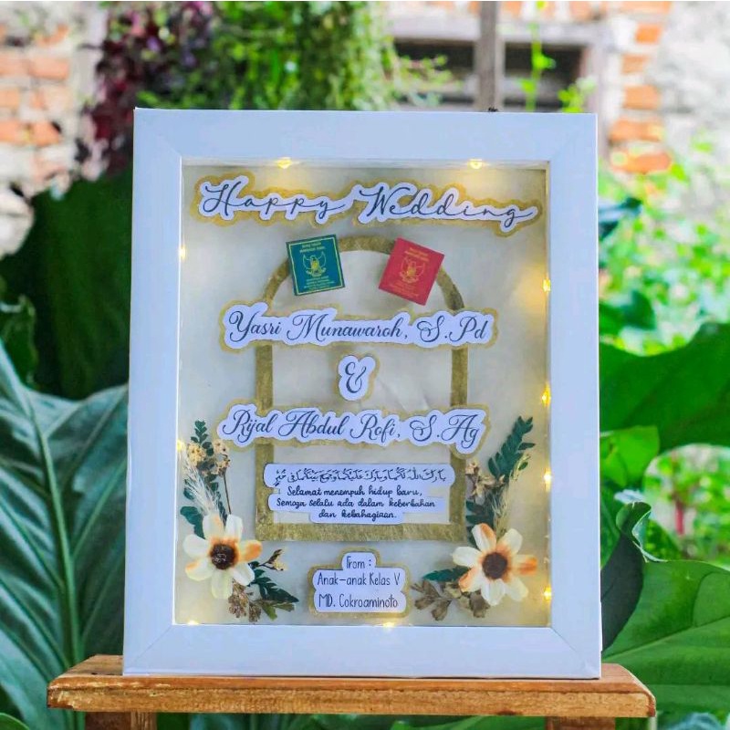 Jual Bingkai foto 3D 20x25 cm | Bingkai mahar | Hampers Kado Nikahan ...