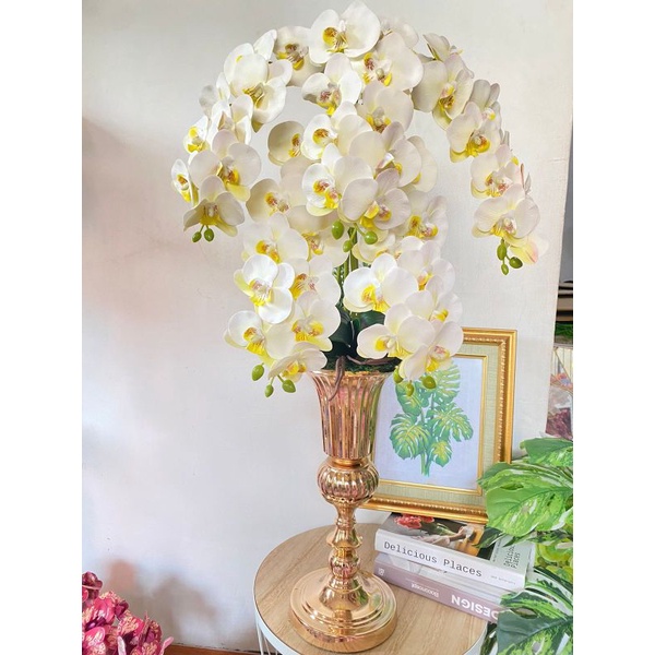 Jual BUNGA ANGGREK CABANG 5 VAS PIALA METAL JUMBO | Shopee Indonesia