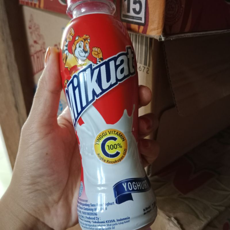 Jual Milkuat yogurt Botol | Shopee Indonesia