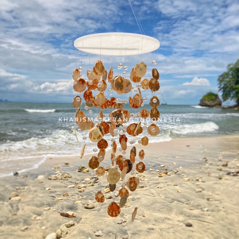 Jual Lampu Hias Kerang Pectin Seashell Chandelier by Kharisma Kerang ...