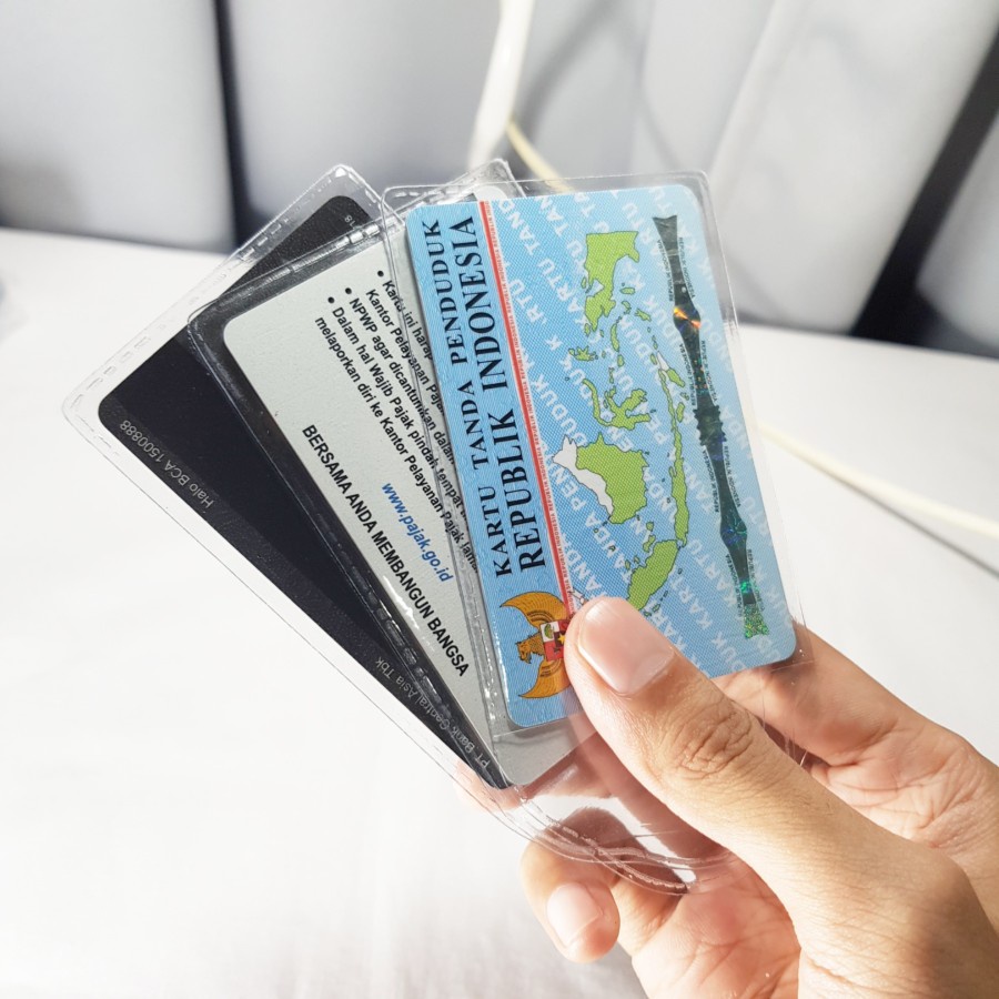 Jual Plastik Mika Cover Sampul Pelindung Kartu / Bungkus Kartu Nama ...