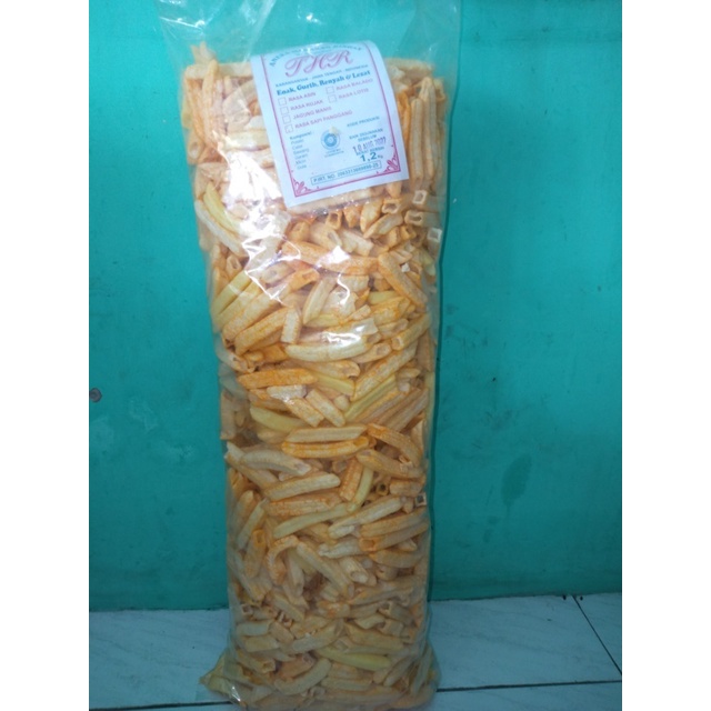 Jual Cemilan Stik Potato | Potato Stik Panjang | Kerupuk Potato Pedas ...