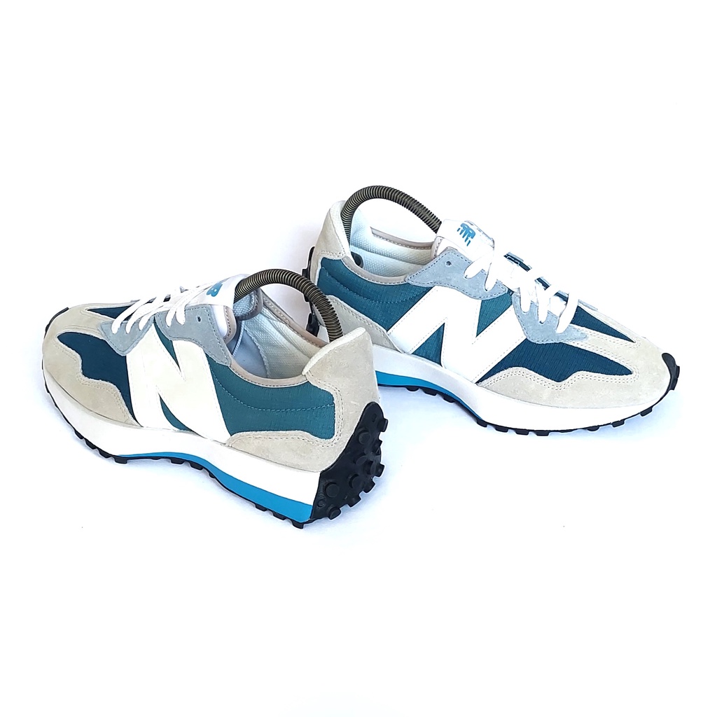 Jual Sepatu Sneakers Pria New Balance 327 MS327ST Grey Suede Original ...