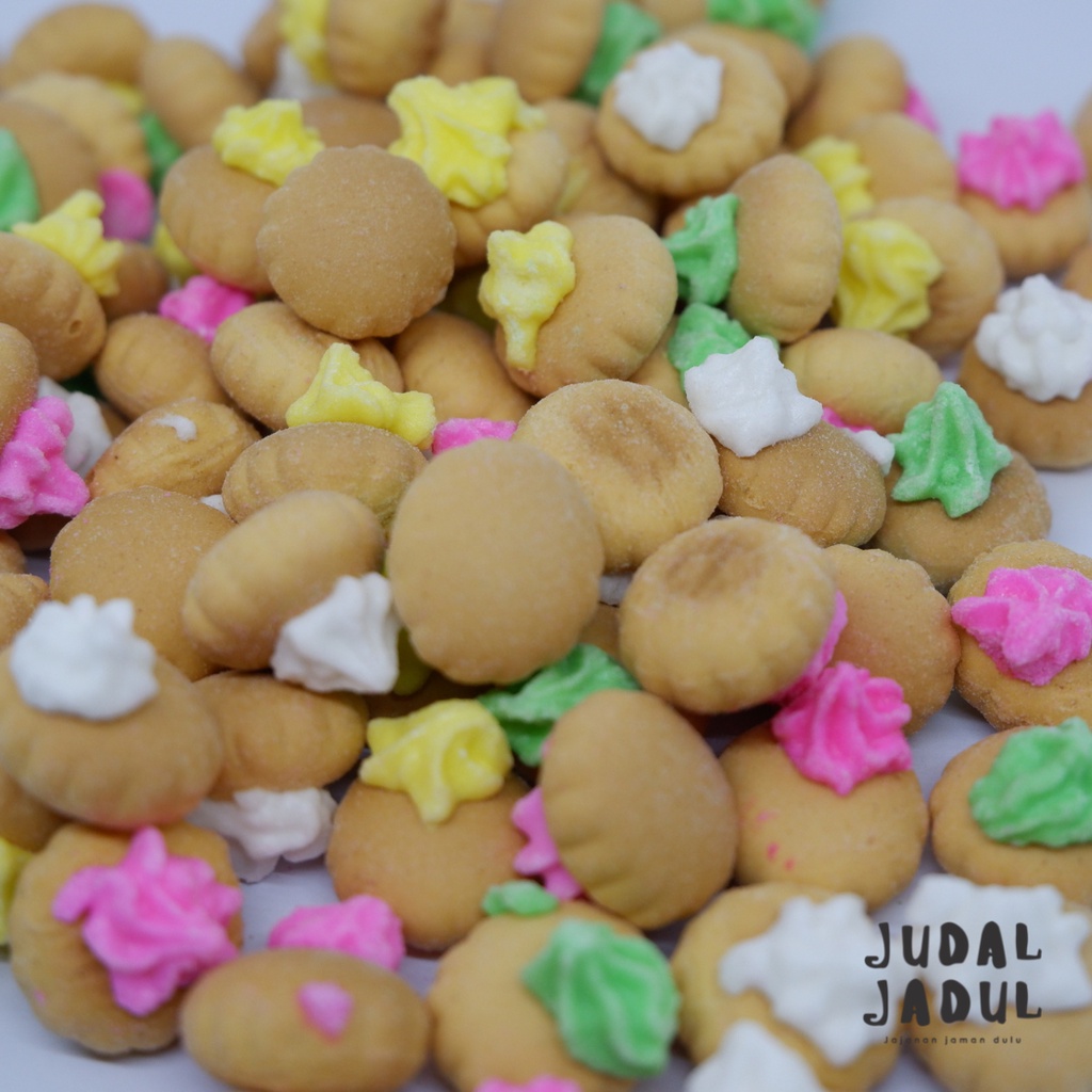 Jual Biskuit gem rose 100gr / kue kancing / kue monas /kue udel / kue ...
