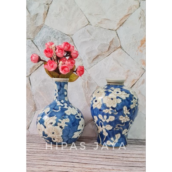 Jual Guci Mini Biru Cantik/ Vas Bunga Keramik Import (Chat sebelum ...