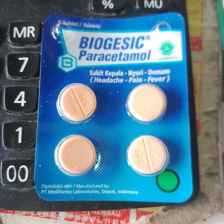 Jual Obat Sakit Kepala BIOGESIC Paracetamol - 1 pcs (4 tablet) | Shopee ...