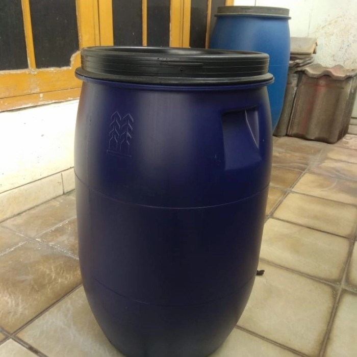 Jual Tong Tong Sampah,Tong Biru 60L,Gentong Air Dan Drum | Shopee Indonesia