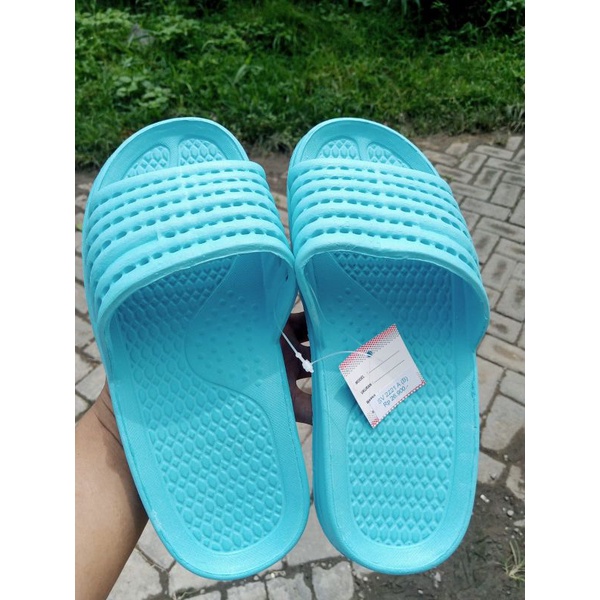 Jual Sandal KEKINIAN wanita slop Shevano UK 40 | Shopee Indonesia