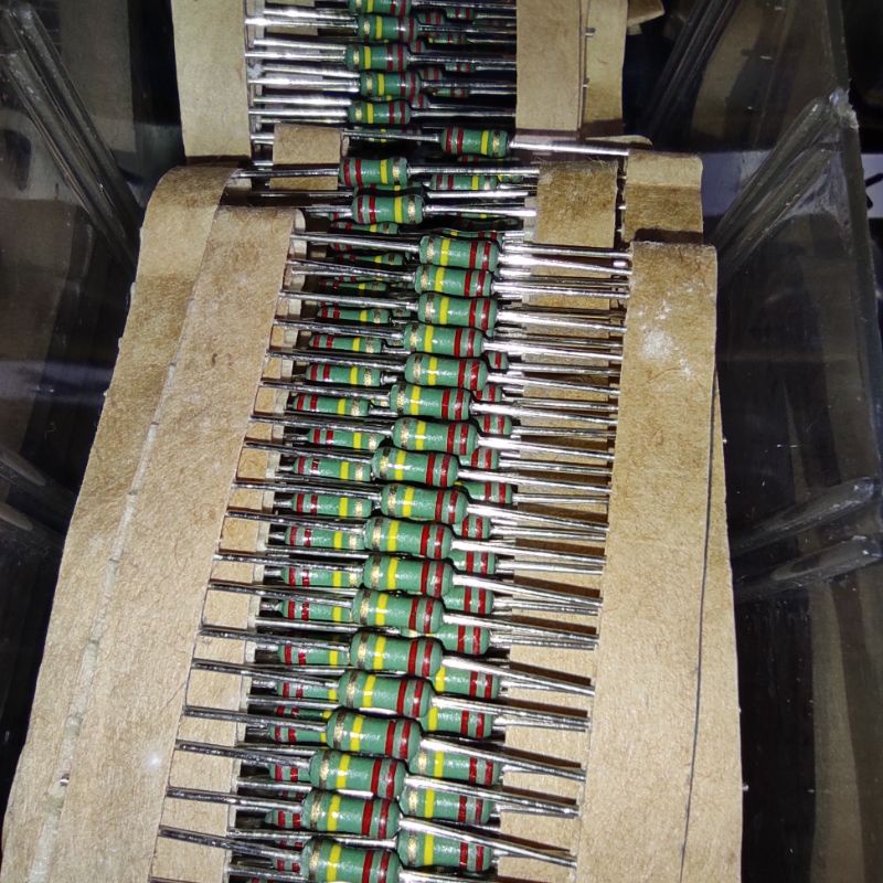 Jual 10pcs Resistor Japan 1/2W 1/4W Metal Film Audio NOS merk akane koa ...