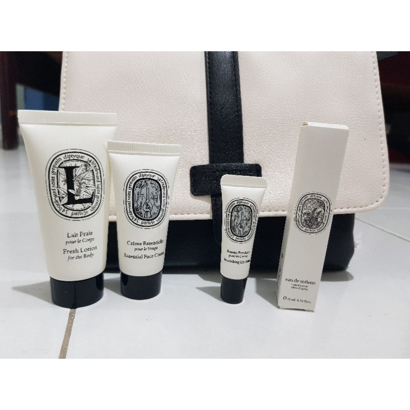 Jual DIPTYQUE EAU ROSE TRAVEL GIFT SET (BIZ CLASS AMENITIES QATAR ...