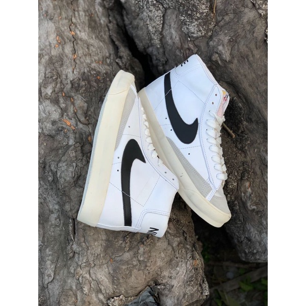 Jual SEPATU NIKE BLAZER MID 77 VINTAGE WHITE BLACK (BNWB) ORIGINAL ...