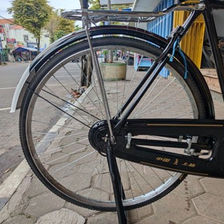 Jual Phoenix Sepeda Onthel Unta Model Jadul Bekas / Second | Shopee ...