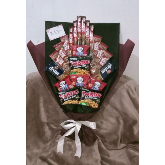 Jual buket snack besar | hadiah wisuda | hadiah ulang tahun free kartu ...