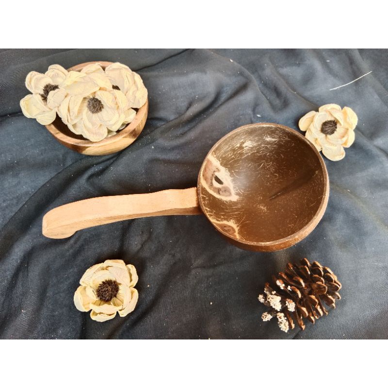 Jual Siwur Batok Kelapa/Gayung Batok Kelapa/Kerajinan Batok Kelapa ... Jual Siwur Batok Kelapa/Gayung Batok Kelapa/Kerajinan Batok Kelapa ...