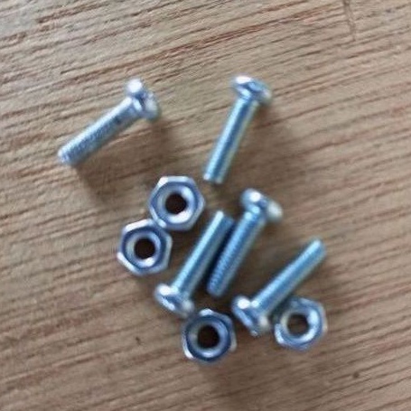 Jual MUR BAUT PUTIH M3 x 15 , kepala bulat (1 pcs sepasang) | Shopee ...