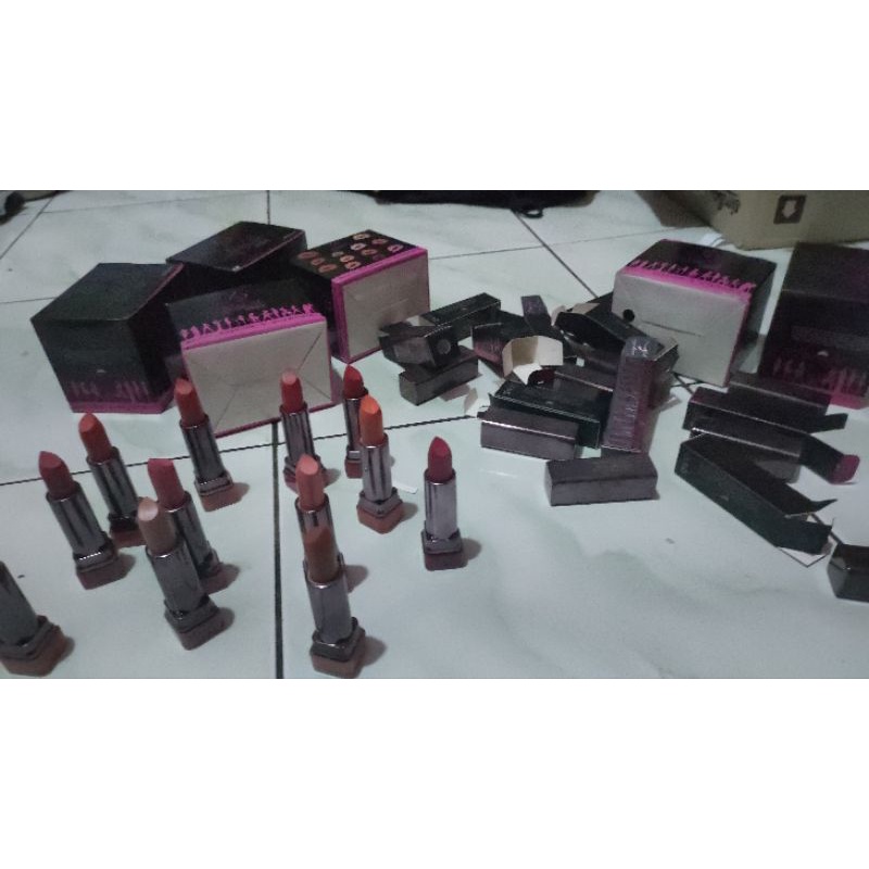 Jual lipstik lady matte viral isi 12pcs | Shopee Indonesia