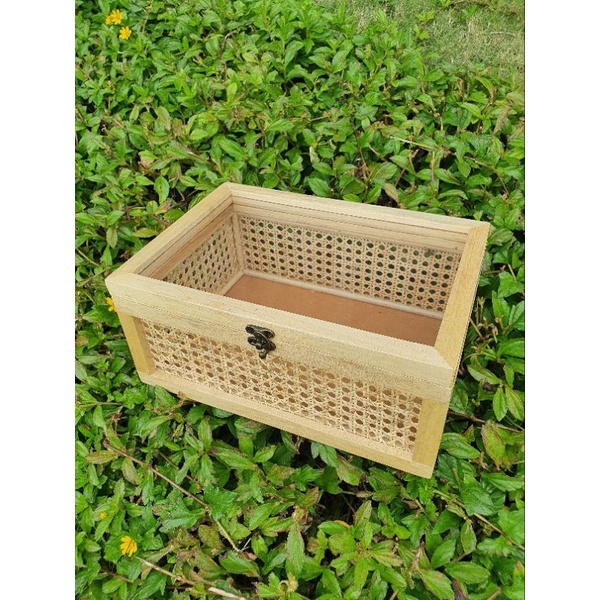 Jual kotak rotan akrilik / box hampers acrylic | Shopee Indonesia