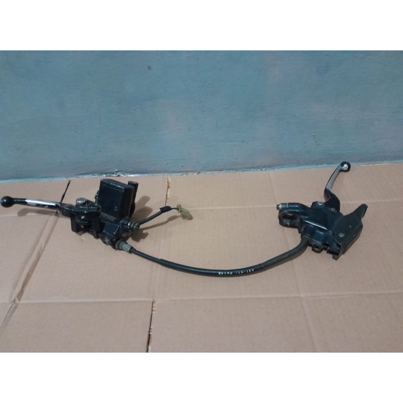 Jual Master rem depan set dudukan handle rem kiri Beat new digital beat ...