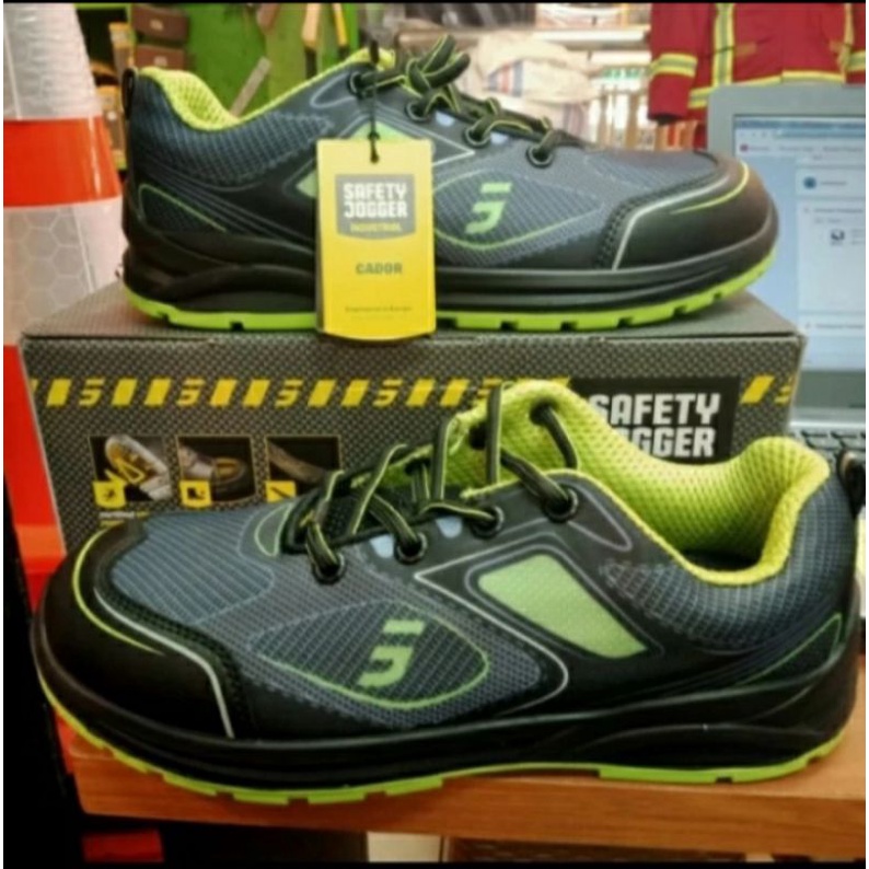 Jual Sepatu Safety Jogger Cador S1P Original Green | Shopee Indonesia