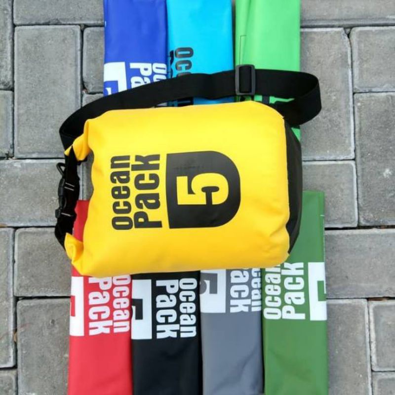 Jual Drybag / dry bag 5 L - waterproof bag 5 L merk ocean pack | Shopee Indonesia