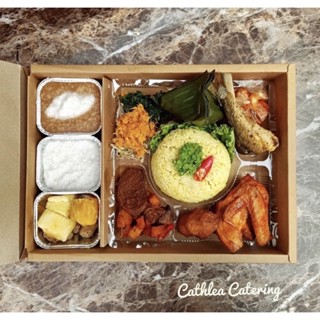 Jual Kotak Hampers Nasi Premium Sekat tutup Mika Transparan Kotak ...