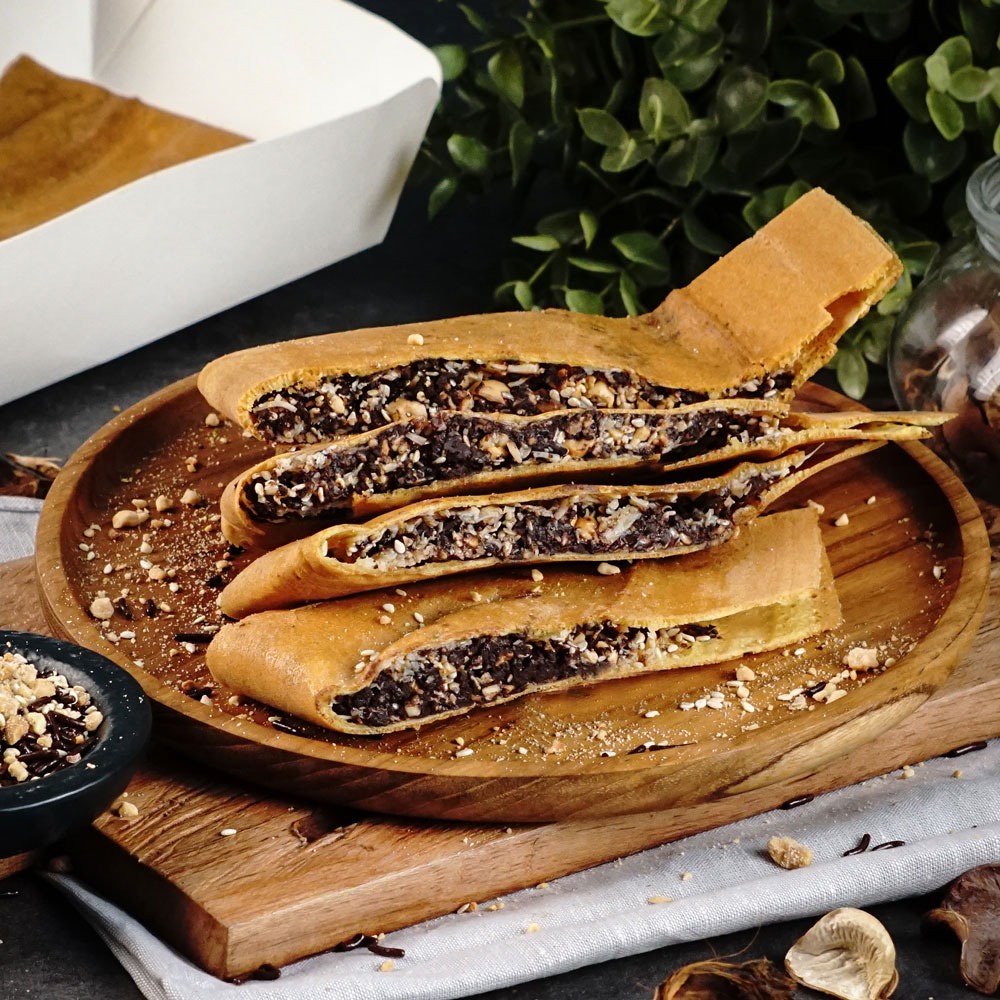 Jual Martabak Pizza Orins Tipis Kering Topping Cokelat Kacang Wijen ...