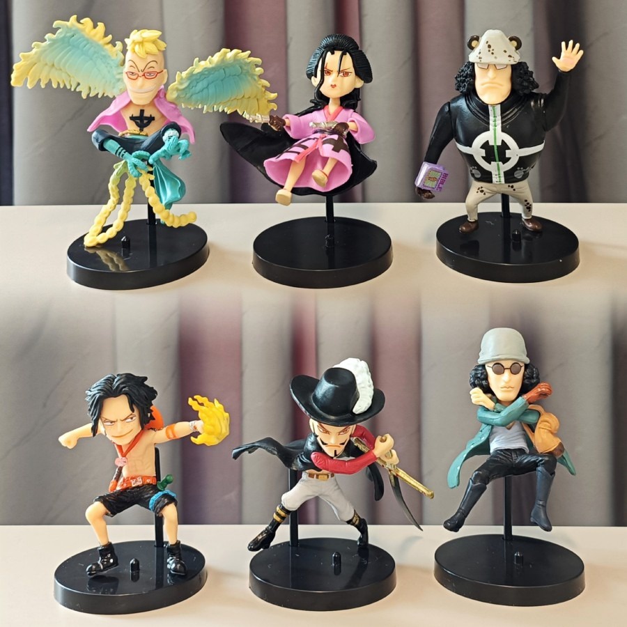 Jual Figure One piece Ace Marco Robin Mihawk Kuma Set 6pcs | Shopee ...