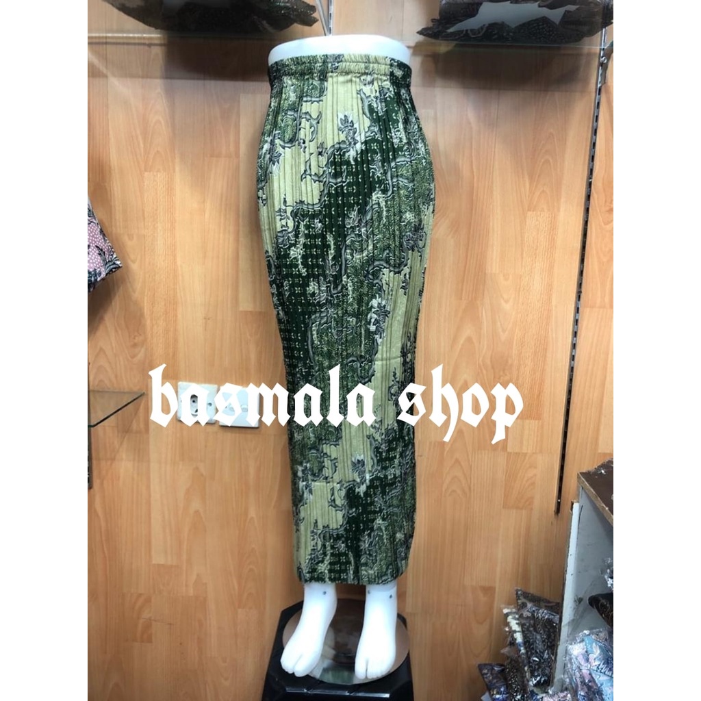 Jual ROK PLISKET BATIK / ROK PLISKET / BAWAHAN KEBAYA IJO SAGE / ROK ...