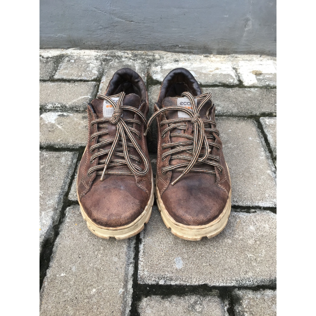 Jual Sepatu Sneakers Original Kulit ECCO | Shopee Indonesia