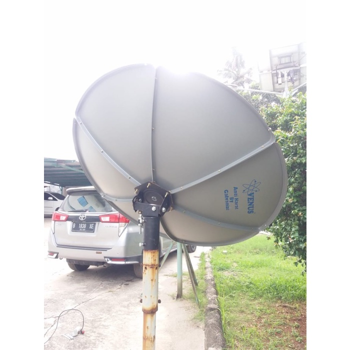 Jual Dish Parabola Solid 120 Cm Venus / Antena Solid Dish 4 Feet C Ku Band | Shopee Indonesia