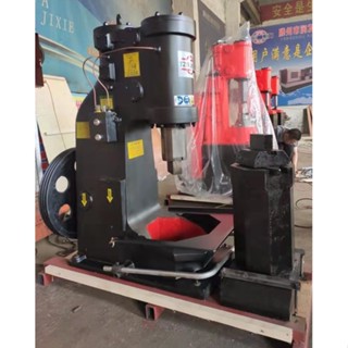 Jual Mesin Forging Hammer Palu Tempa Udara Untuk Pandai Besi C41 40KG ...