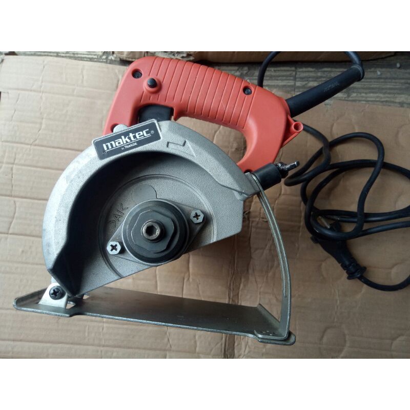 Jual Mesin potong keramik 4inc maktec mt 410 Mesin potong kramik maktek ...