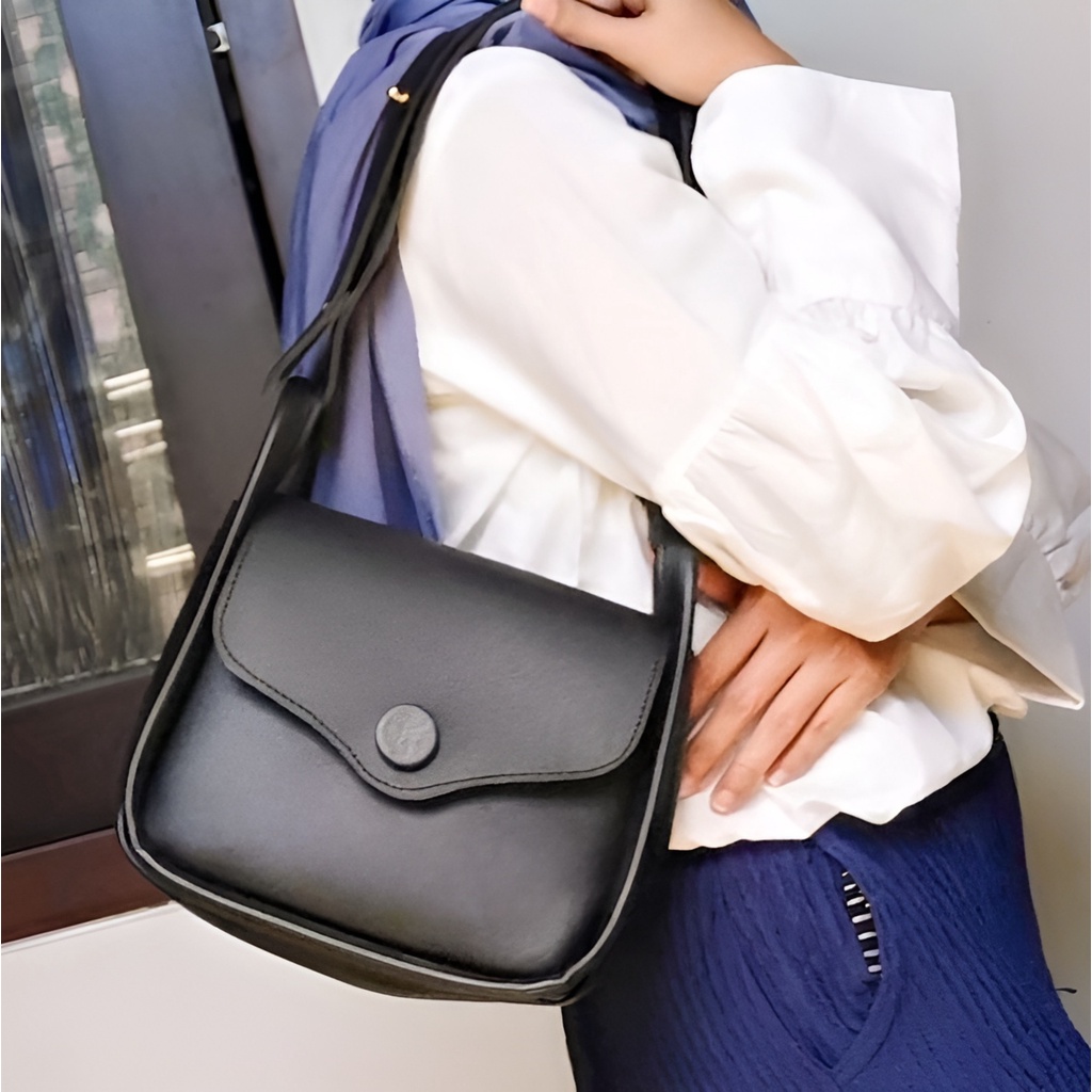 Jual Tas Wanita Kekinian Terbaru 2022 Model 2in1 Bahu dan Selempang ...