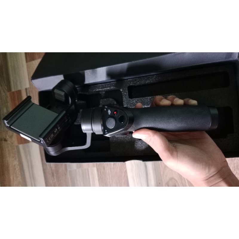 Jual DJI Osmo Mobile | Gimbal | Stabilizer | HP | BAGUS | Shopee Indonesia