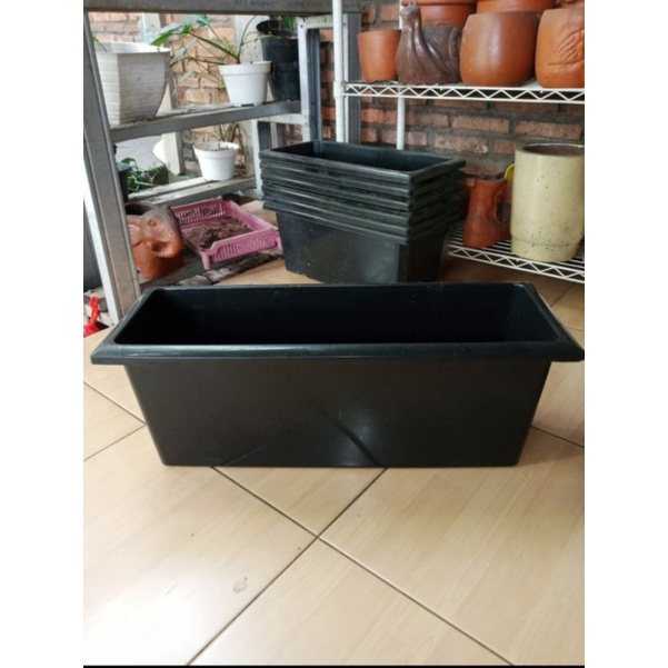 Jual POT PANJANG POLOS HITAM UKURAN 70 POT TANAMAN SEGI PANJANG BESAR ...